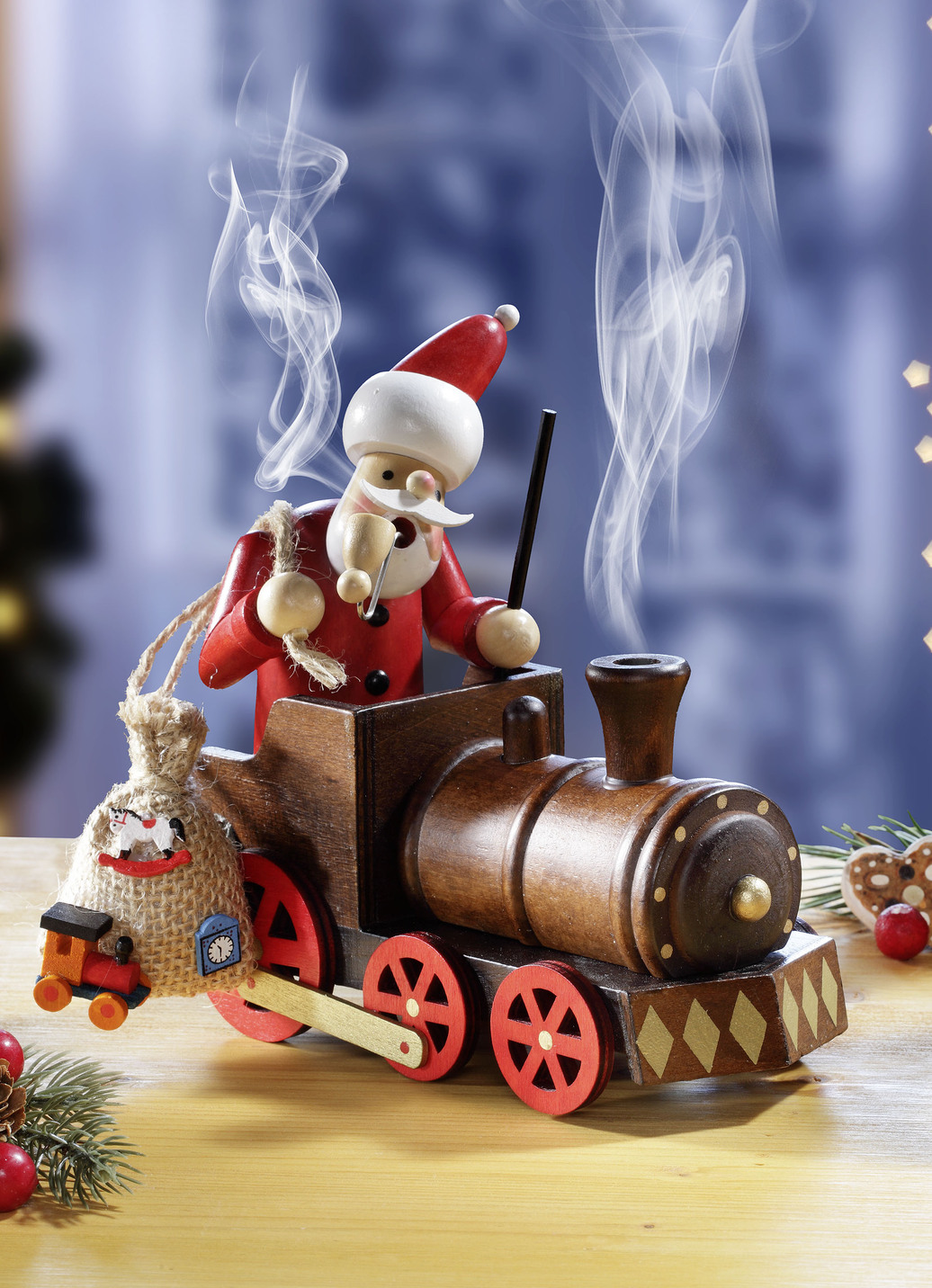 Räucherfigur Nikolaus aus Holz - BRAUN-ROT - 000 | Brigitte St. Gallen